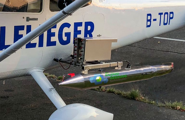 Flare Racks and Mounts - Cloud Seeding Technologies